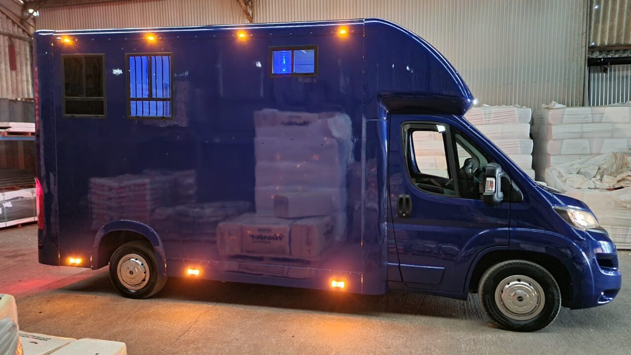 Gallery | TC Horse Boxes